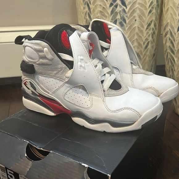 Shoes | Bugs Bunny Jordan 8 | Poshmark